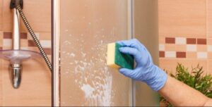 How to clean a shower screen properly