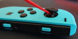 How to fix Joy-Con drifting: problem and DIY solutions